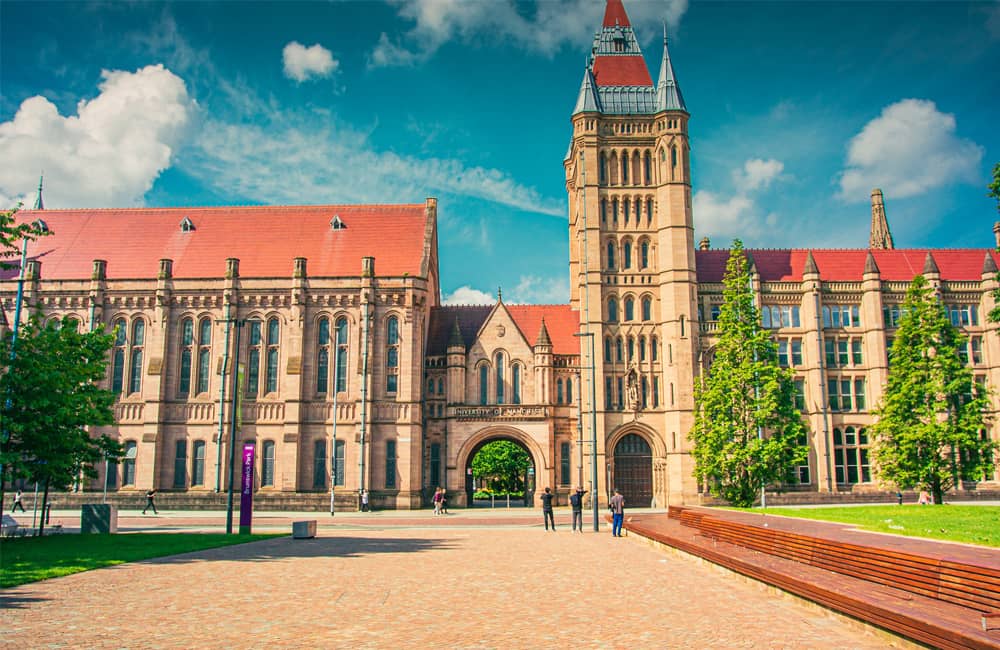 8 of the most important reasons To Study in Manchester